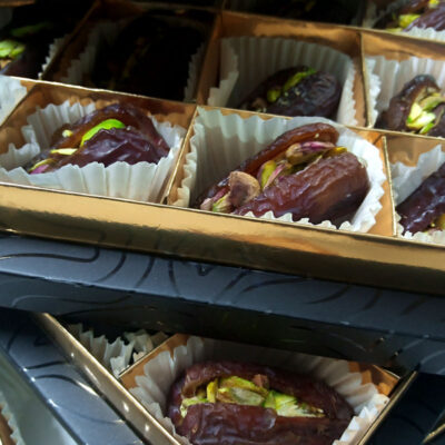 Dates Gift Box Premium plain dates or Luxury filled dates